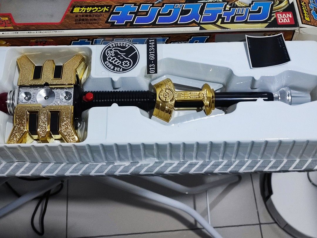 Vintage Dx Bandai Power Ranger Zeo Ranger King Ranger Staff, Hobbies ...