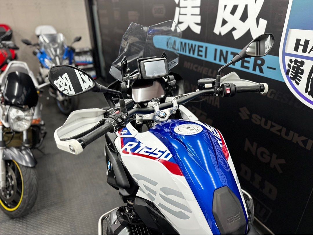 2020年式 BMW R1200GS HP ABS PRO+四段動力模式+上下坡緩降系統.寶馬大鳥全車如新，超低里程（可換車可貸款）, 機車, 重機在旋轉拍賣
