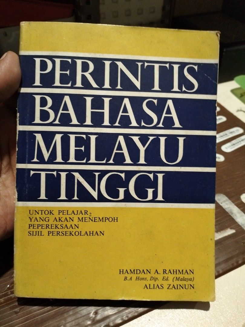 Buku rujukan lama - perintis bahasa melayu 1968, Hobbies & Toys, Books ...