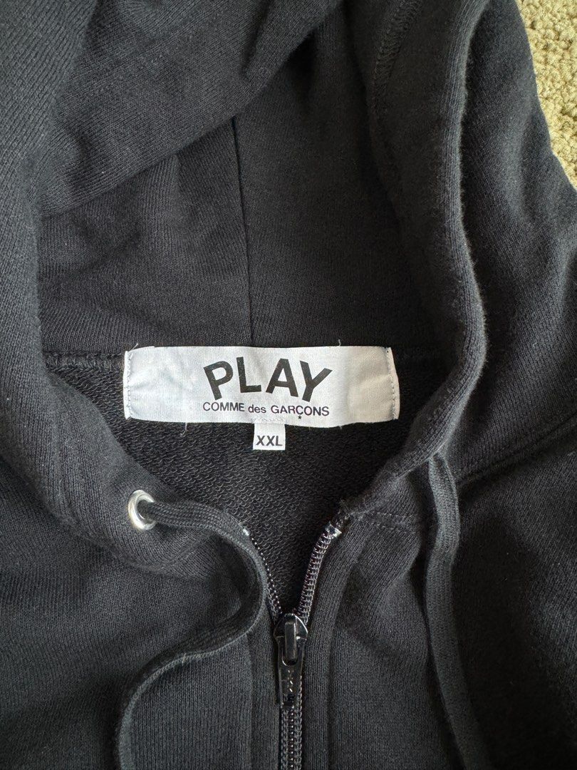 Comme des Garcons Play cdg play Zip-up Hoodie Size XXL, 男裝, 上身及套裝, 衛衣 ...