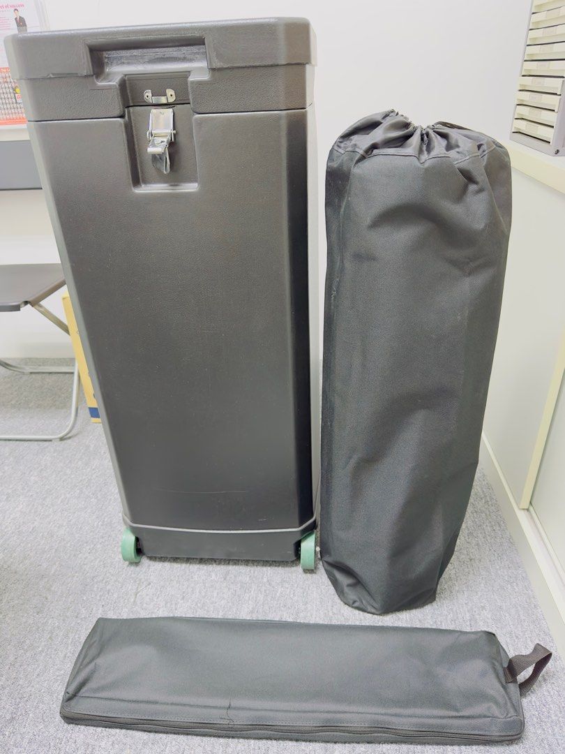 Curve Spider Backdrop System, Furniture & Home Living, Home Improvement ...