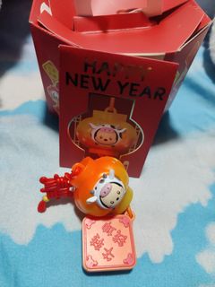 Blind box bundle pop mart new year friends Sesame Street tsum tsum ...