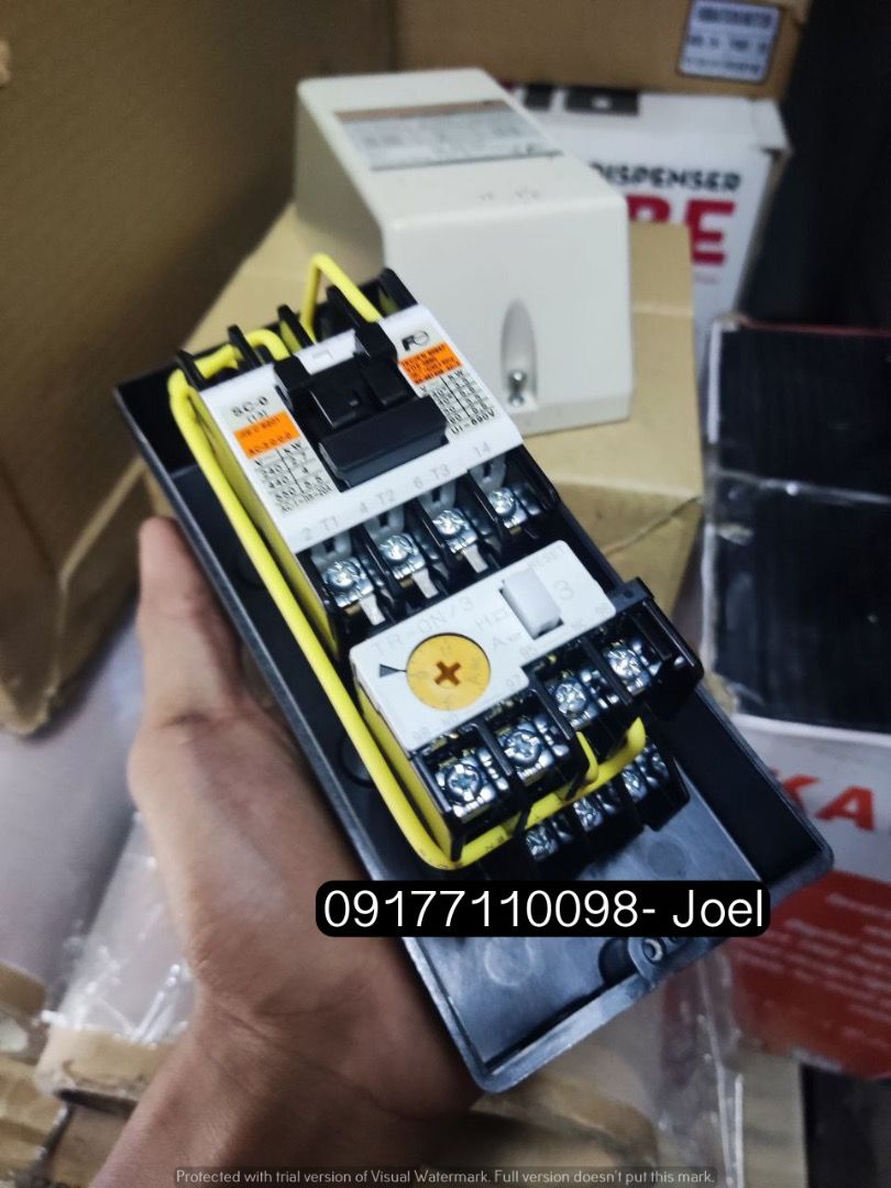 fuji magnetic switch 220v, Commercial & Industrial, Construction Tools ...