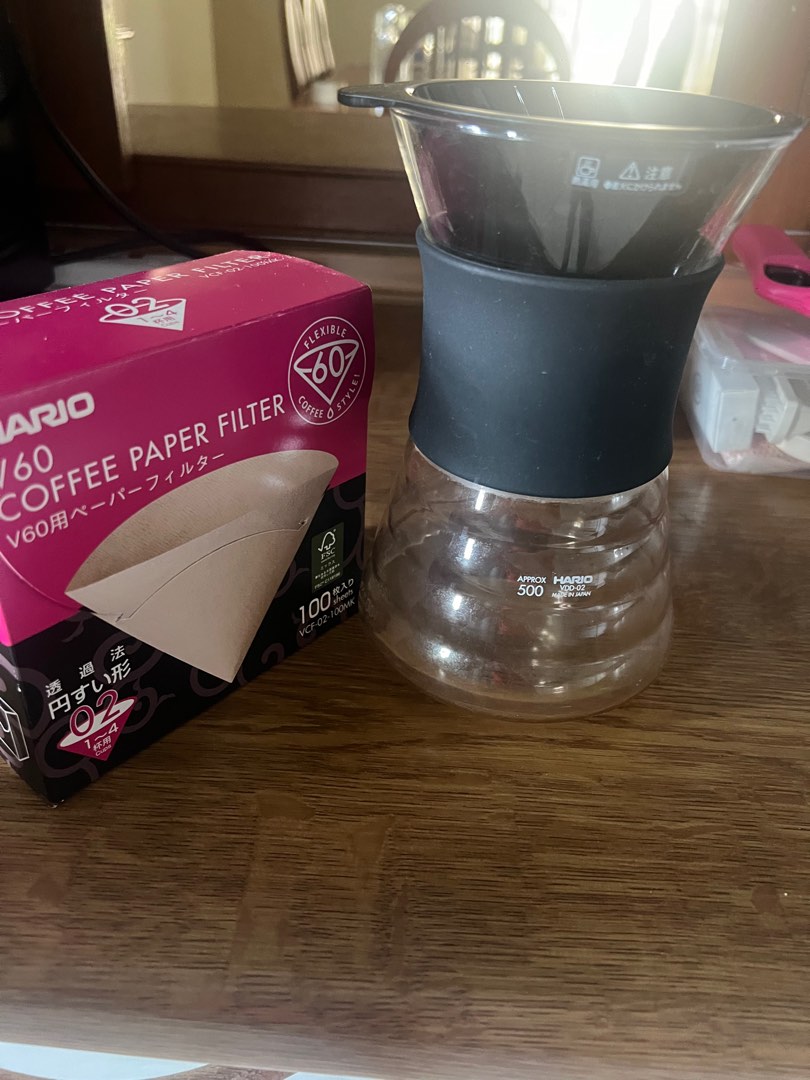 Hario V60 Hand Drip Decanter + FREE coffee paper filter, TV & Home ...