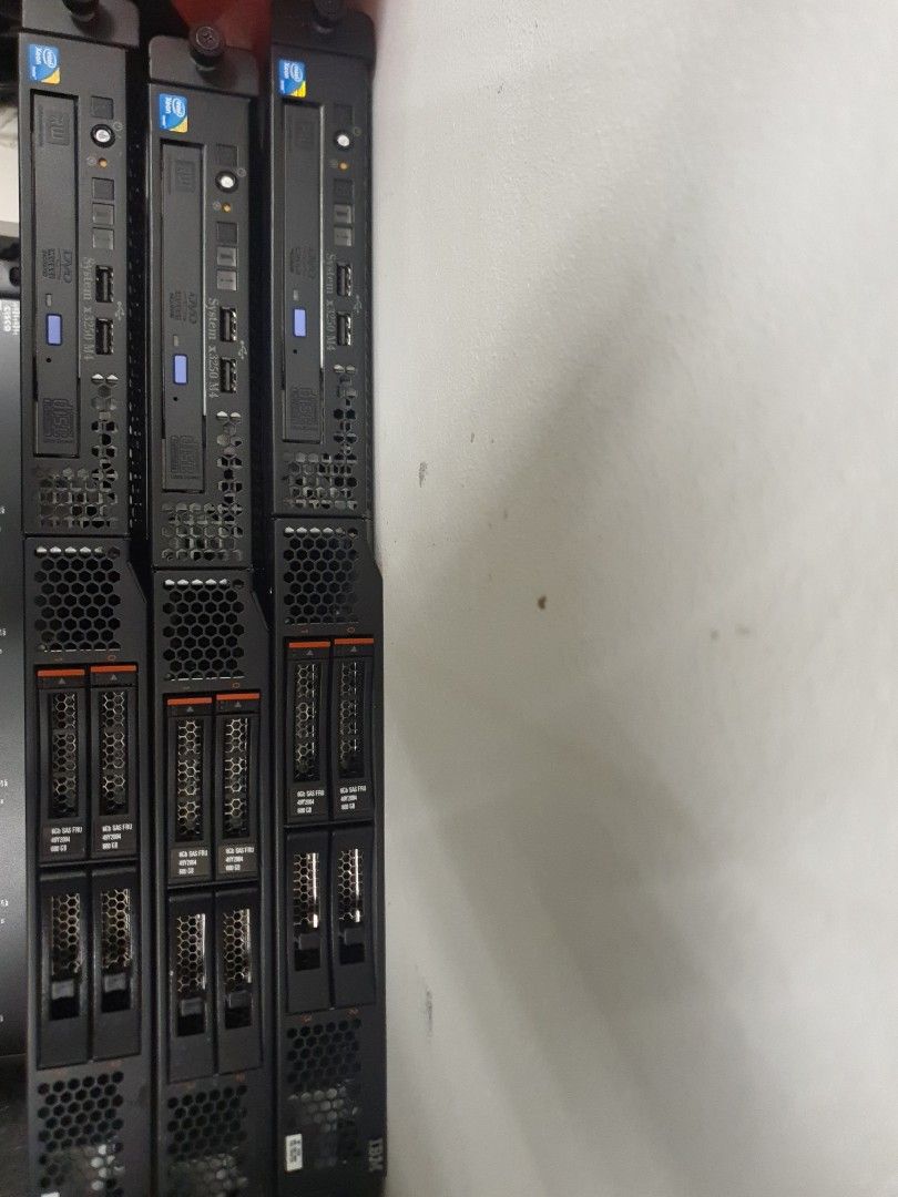 IBM X3250 M4, Computers & Tech, Desktops on Carousell