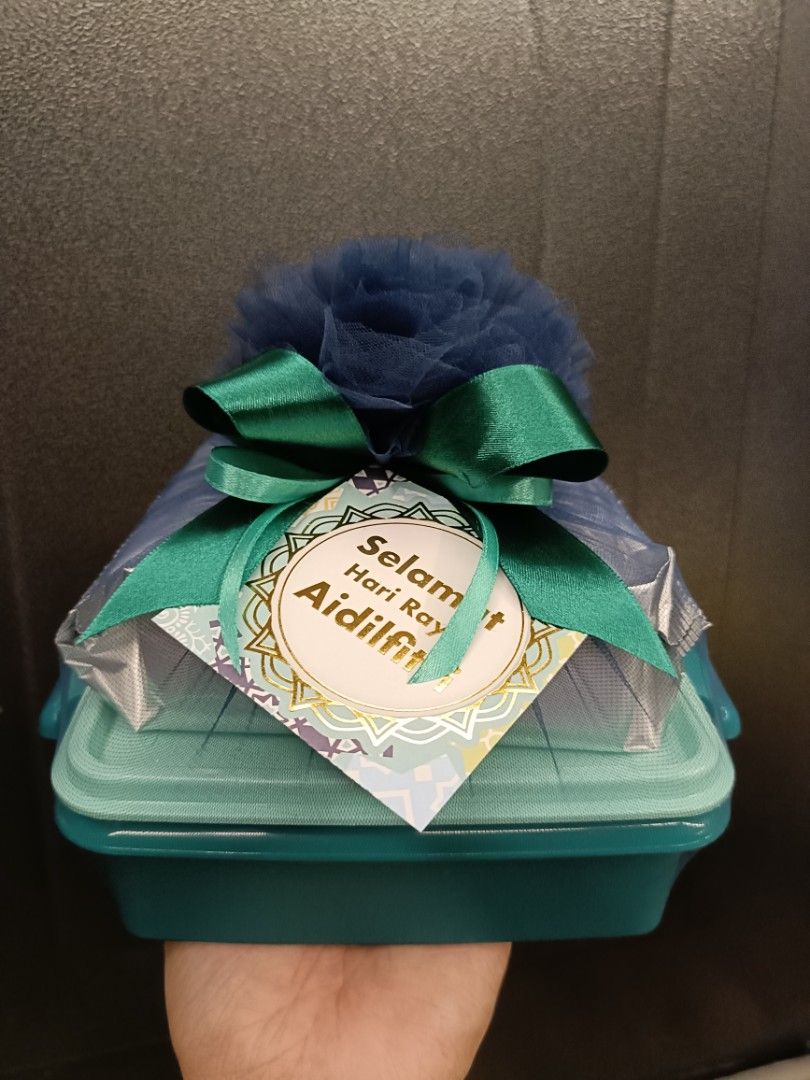 Kek Raya Tupperware 2024, Food & Drinks, Gift Baskets & Hampers on ...