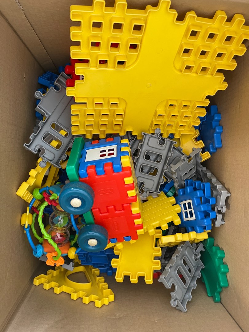 Little tikes waffle blocks, Hobbies & Toys, Toys & Games on Carousell