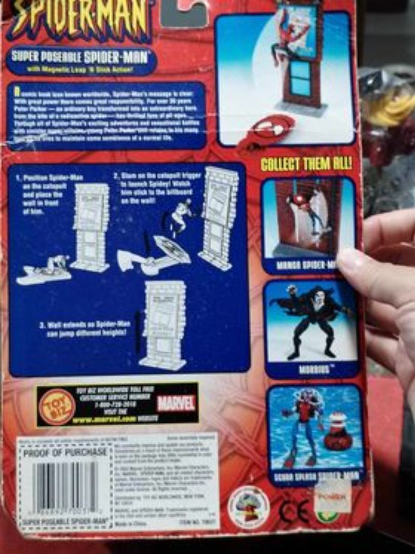 MARVEL CLASSIC SUPER POSEABLE SPIDERMAN 6" Spider-Man Magnetic Leap N ...