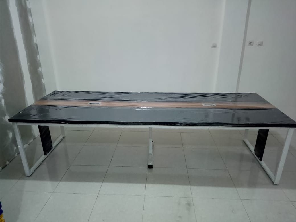 meja meeting kantor custom warna hitam list coklat uk 300, Perabotan ...