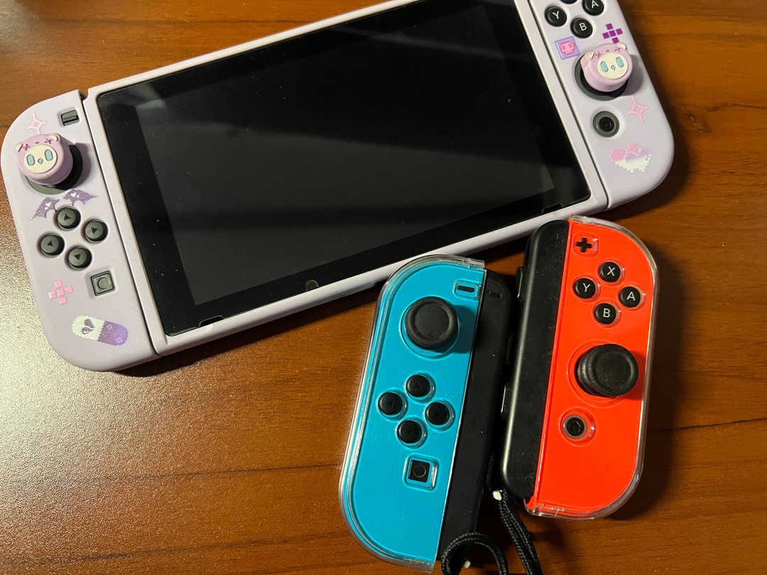 Nintendo switch V2 with box, and extra joycons, Video Gaming, Video ...