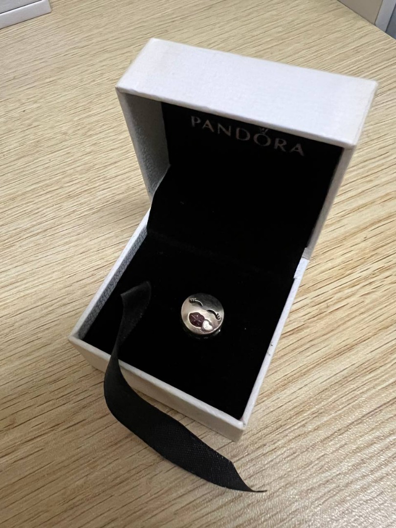 Pandora Emoticon Kiss Charm, Women's Fashion, Jewelry & Organisers ...