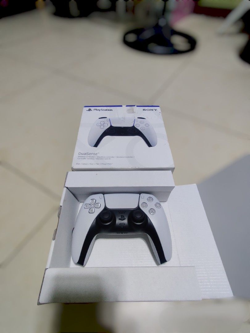 PS5 DualSense Wireless Controller (Authentic) , Video Gaming, Gaming ...