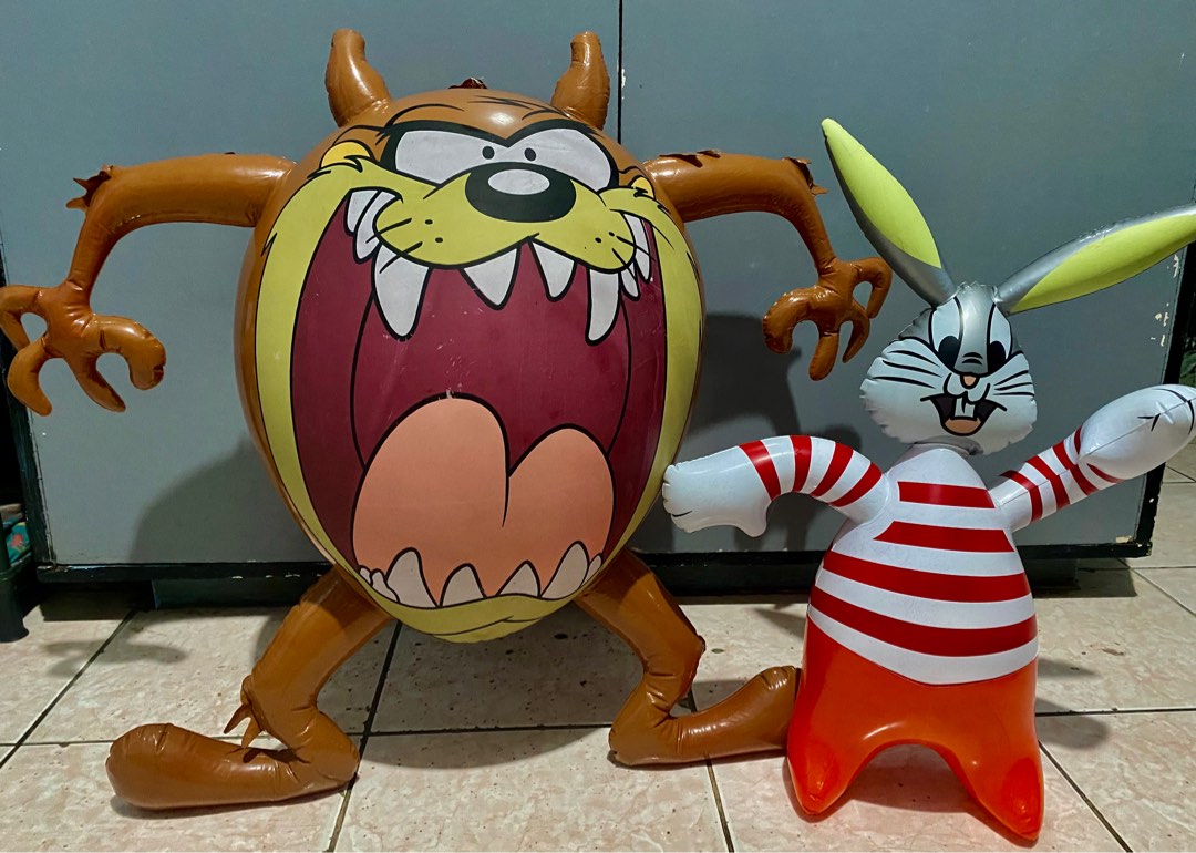 taz and bugs inflatable, Sports Equipment, Sports & Games, Water Sports ...