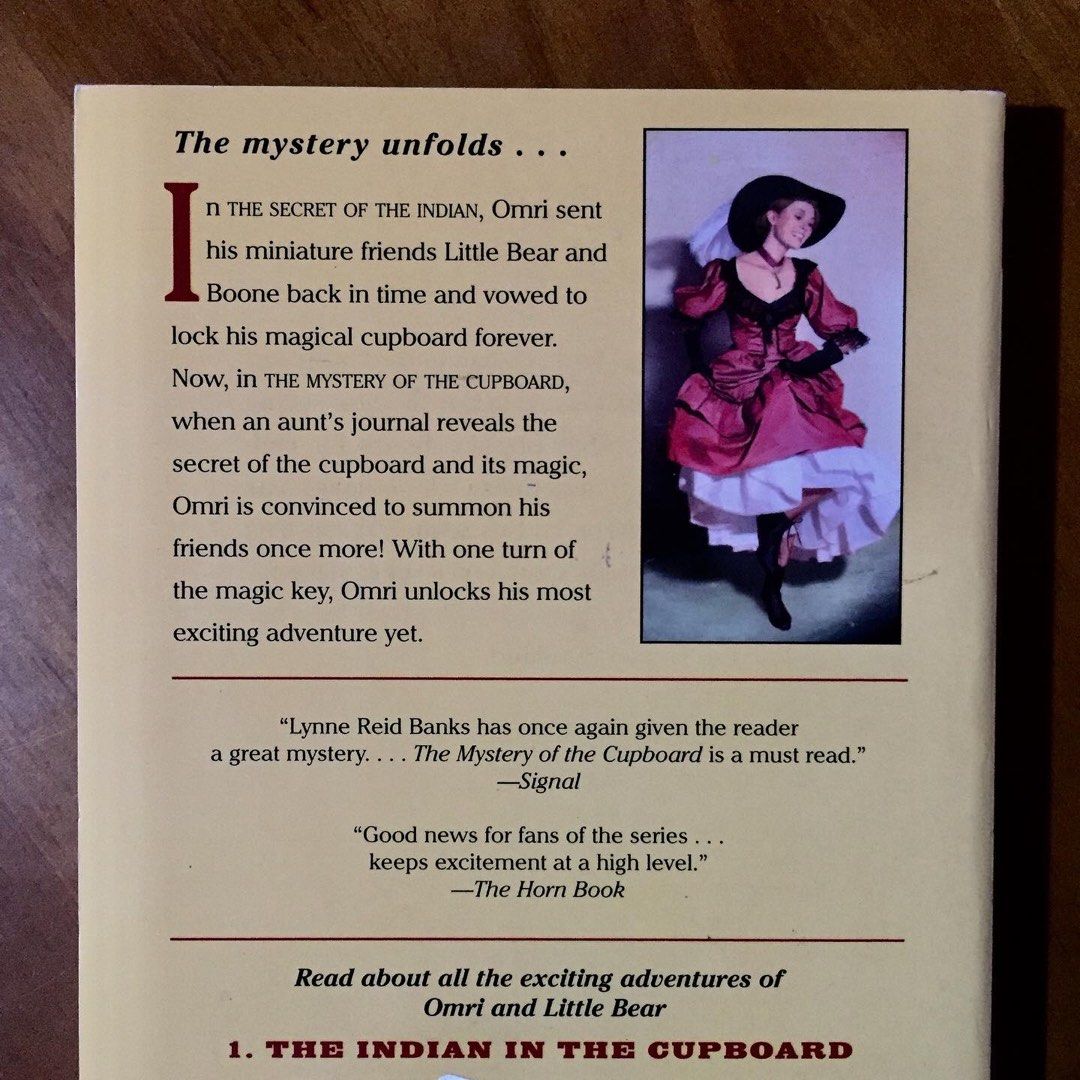 The Mystery of the Cupboard by Lynne Reid Banks, Illustrated by Tom ...
