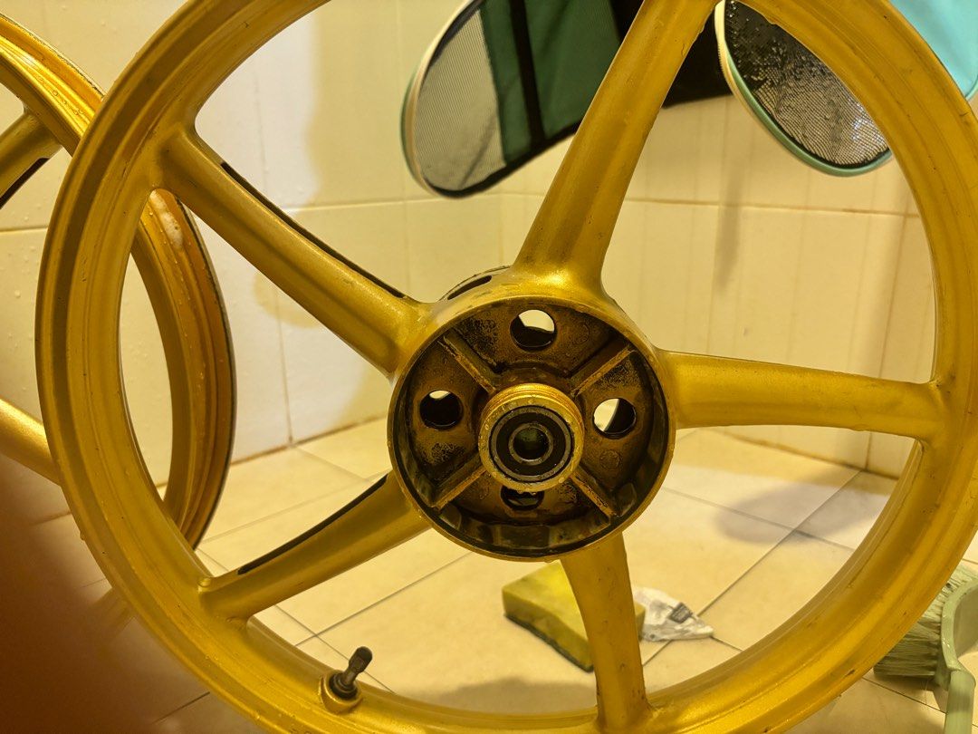 Yamaha 125 Sport Rim Motor Enkei Gold Colour come with Bearing ...