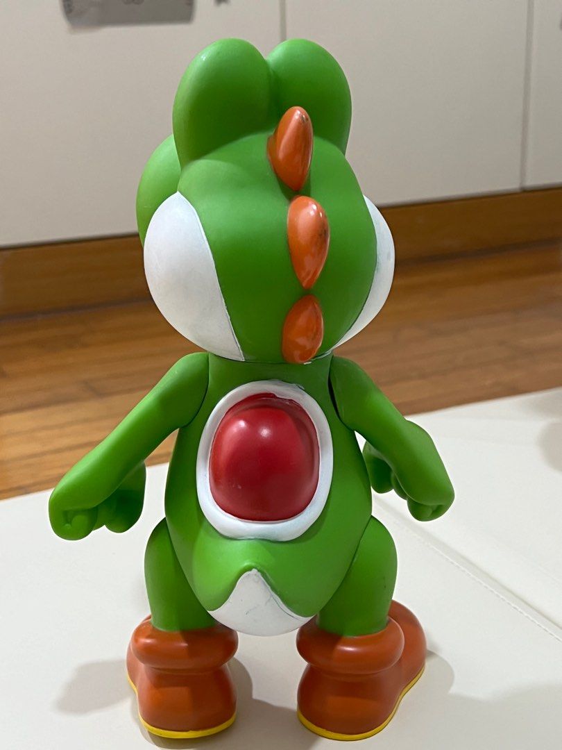 yoshi side view