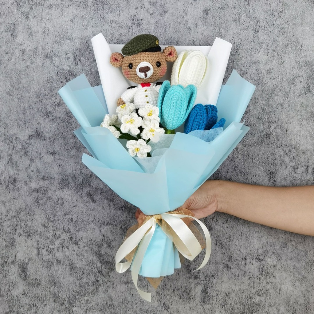 [Customisable] Army bear bouquet | NS POP bouquet | NS passing out ...