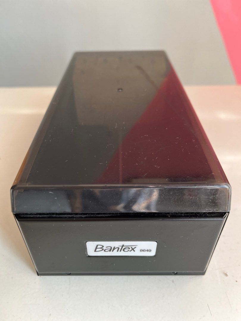 Box Kartu Nama Bantex, Buku & Alat Tulis, Alat Tulis di Carousell