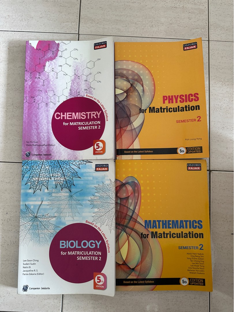 BUKU MATRIKULASI SEMESTER 2 SAINS HAYAT, Hobbies & Toys, Books ...