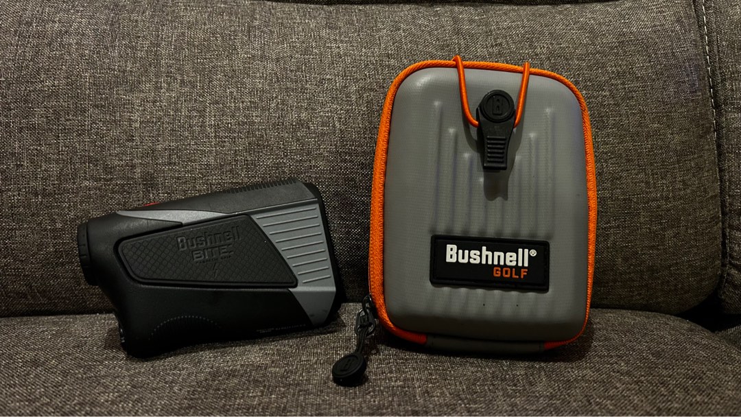 Golf Rangefinder Bushnell V5, Sports Equipment, Sports & Games, Golf on ...