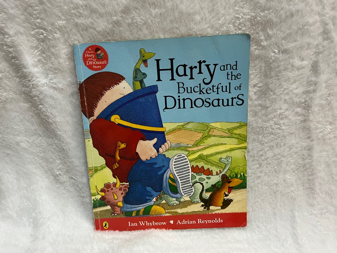 Harry and the Bucketful of Dinosaurs (Dinosaur Book), Hobbies & Toys ...