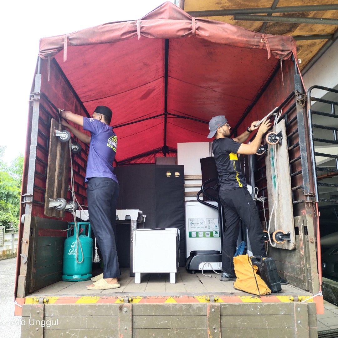 Khidmat lori pindah barang 1 tan, 2 tan, 3 tan, Services, Home Services ...