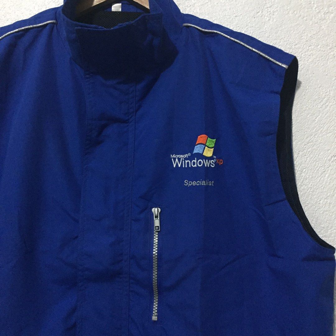 Microsoft Windows XP Specialist Vest Uniform, Men's Fashion, Activewear ...