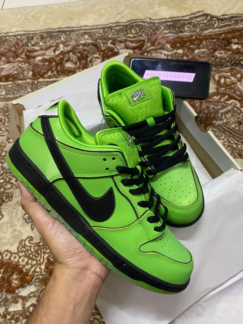 Nike SB Dunk powerpuff Buttercup, Men's Fashion, Footwear, Sneakers on ...