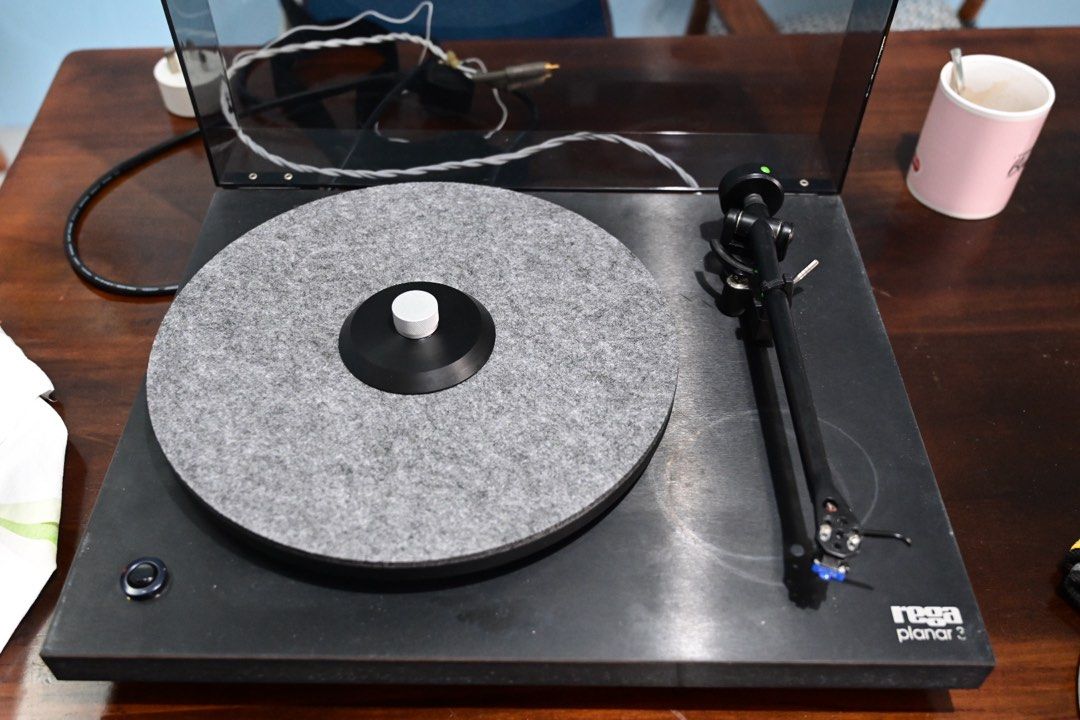 Rega Planar 3 RB200 Shure m97xe, Audio, Other Audio Equipment on Carousell
