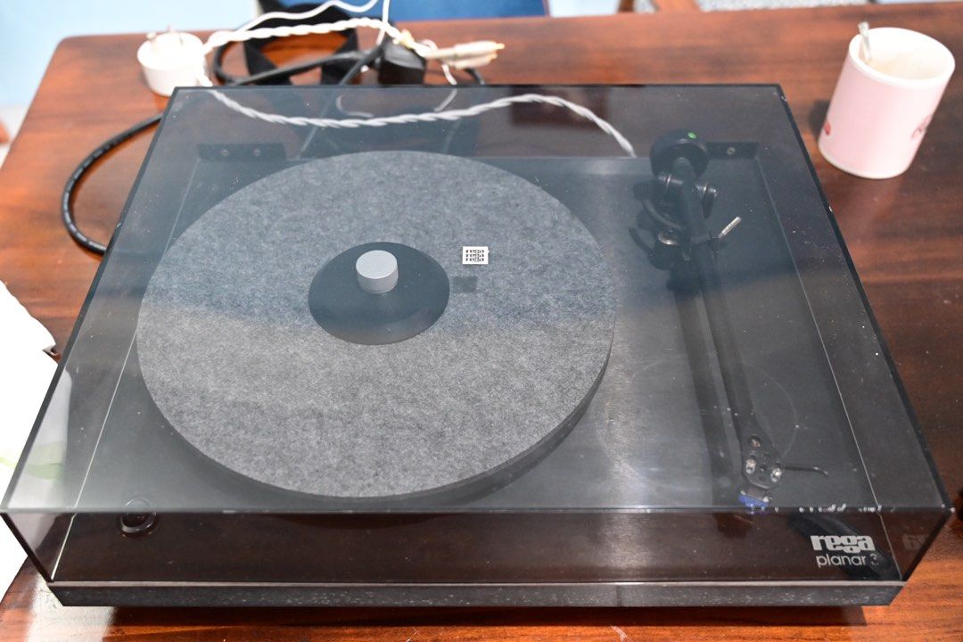 Rega Planar 3 RB200 Shure m97xe, Audio, Other Audio Equipment on Carousell