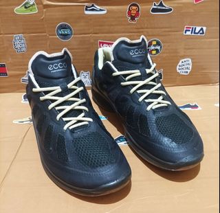 1,000+ harga terjangkau untuk "thrift sepatu" | Carousell Indonesia