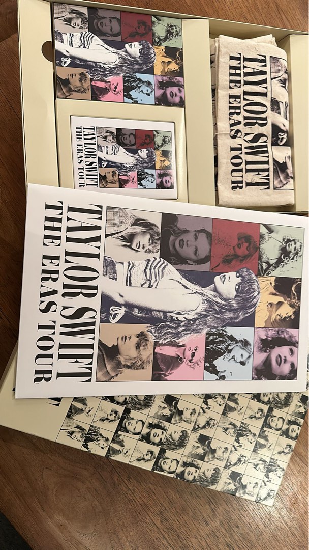 Taylor Swift VIP kit, Hobbies & Toys, Memorabilia & Collectibles, Fan ...