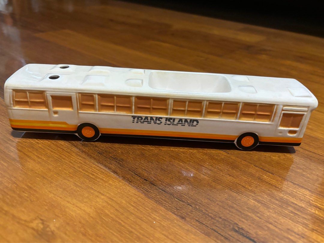 Trans Island Bus Model, Hobbies & Toys, Memorabilia & Collectibles ...