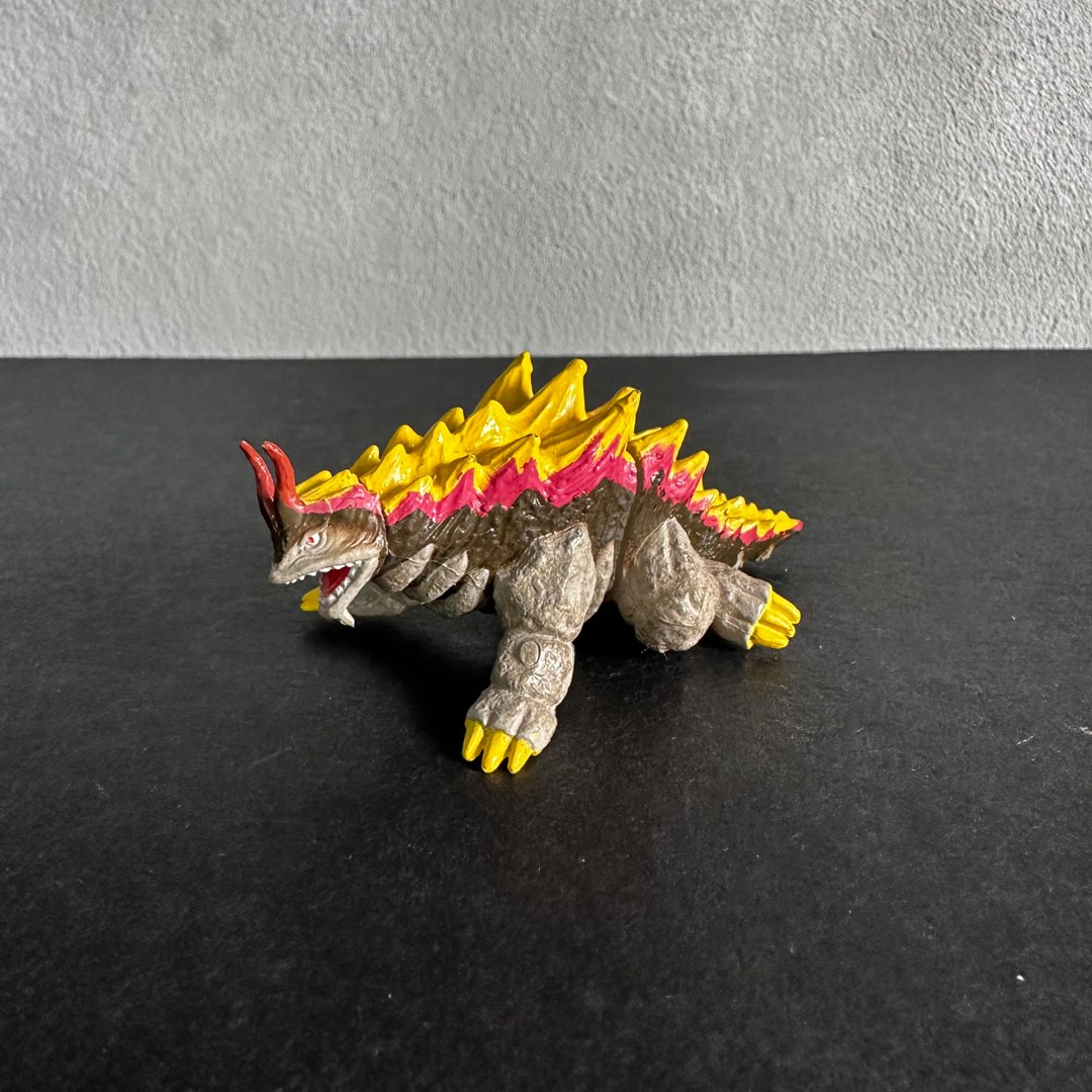 Ultraman 4" Long Gakuma Figure Gashapon Kaiju Monster, Hobbies & Toys ...