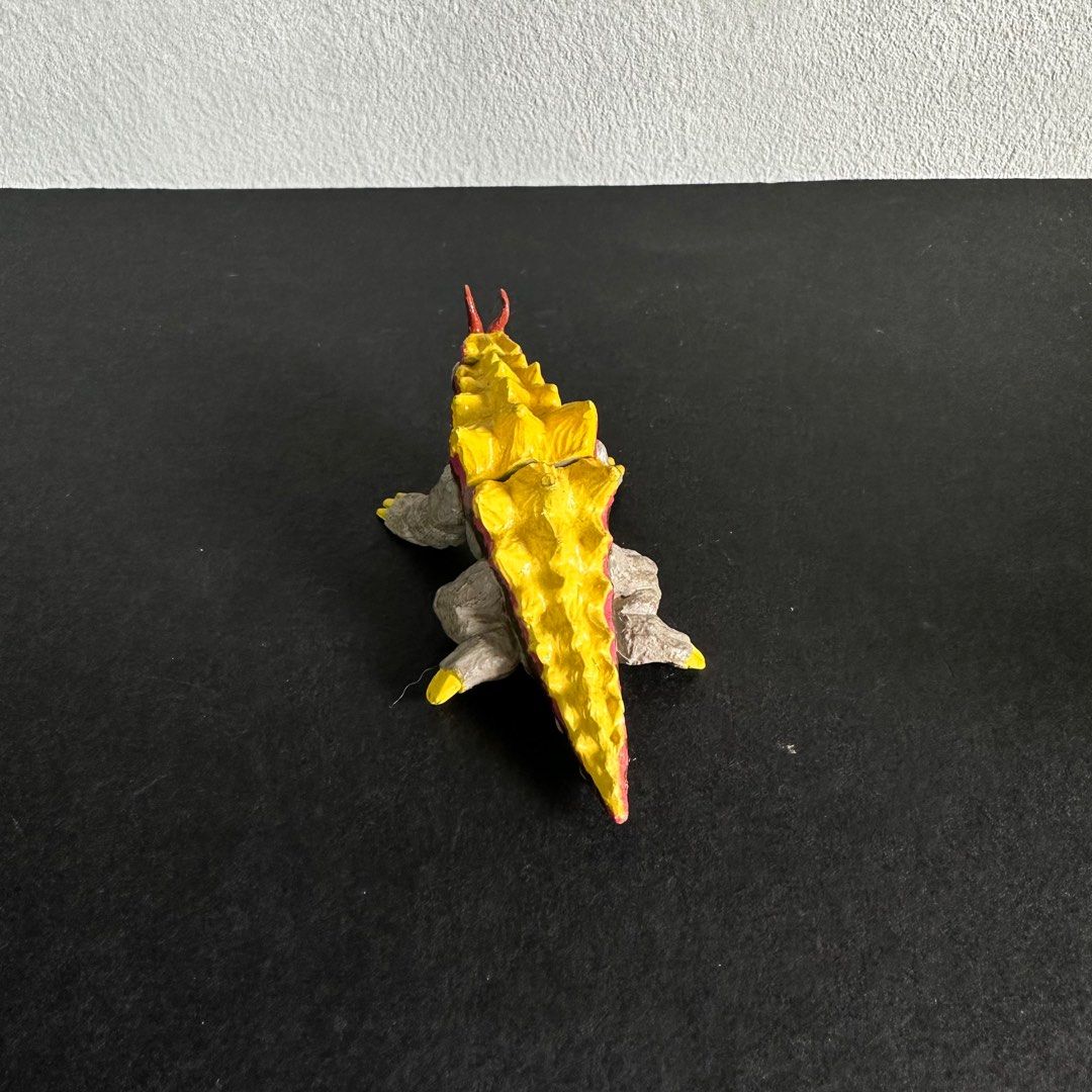 Ultraman 4" Long Gakuma Figure Gashapon Kaiju Monster, Hobbies & Toys ...