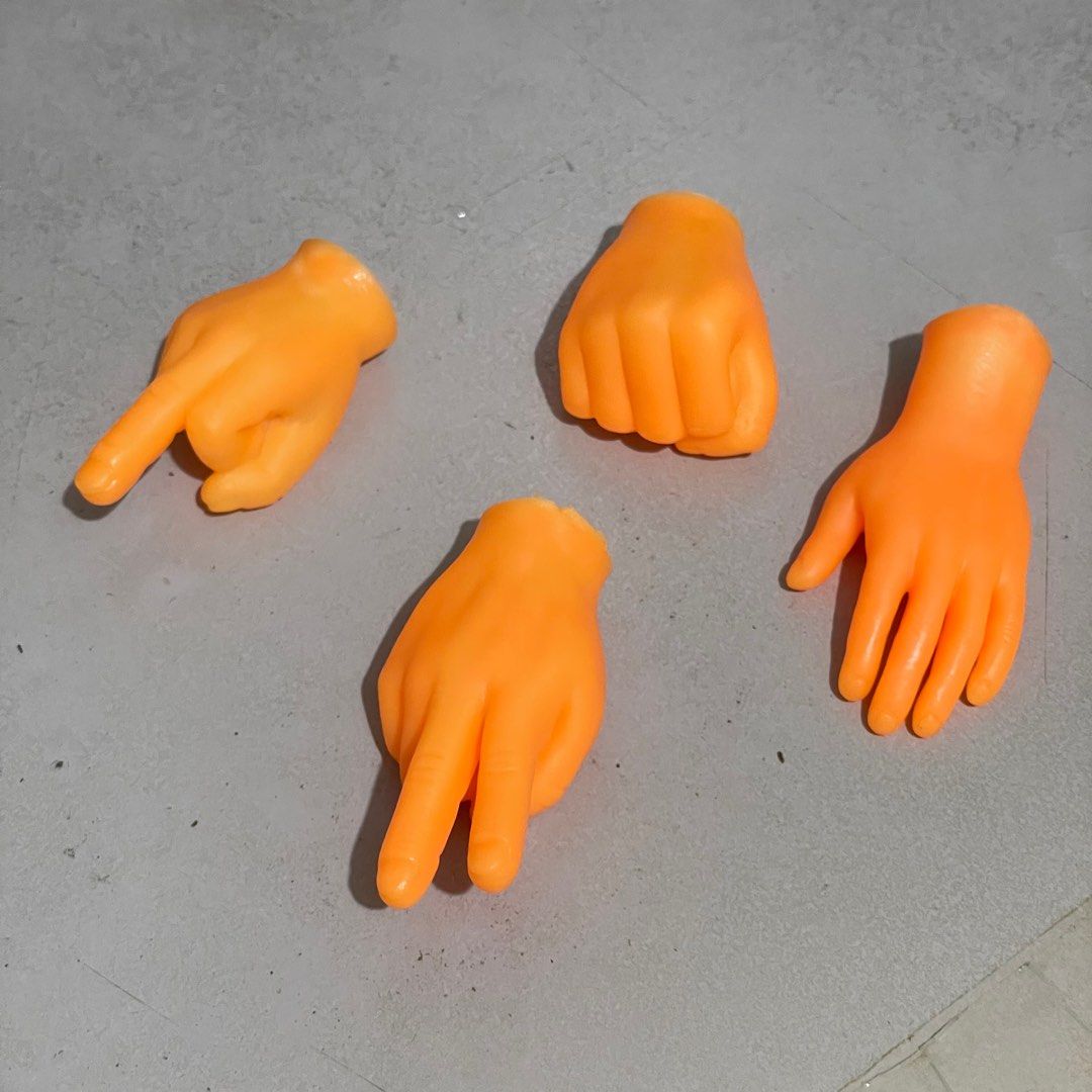 [BN] Tiny Hands Toy Puppet, Hobbies & Toys, Toys & Games on Carousell