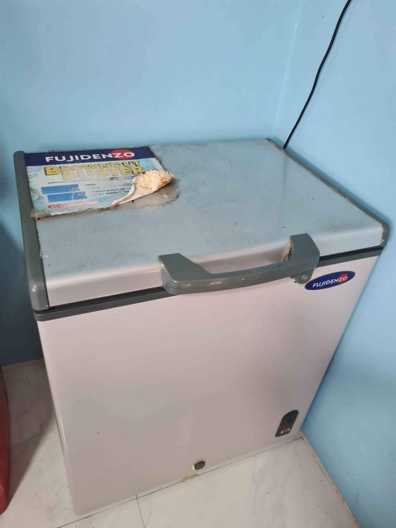 Fujidenzo 5.5 cu. ft. Chest Type Freezer, TV & Home Appliances, Kitchen ...