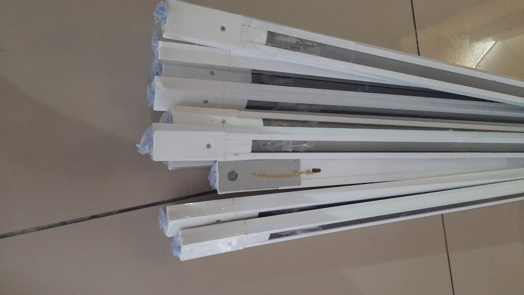 Lighting Track Railing Rail 1M white rm3 ea new, Furniture & Home ...