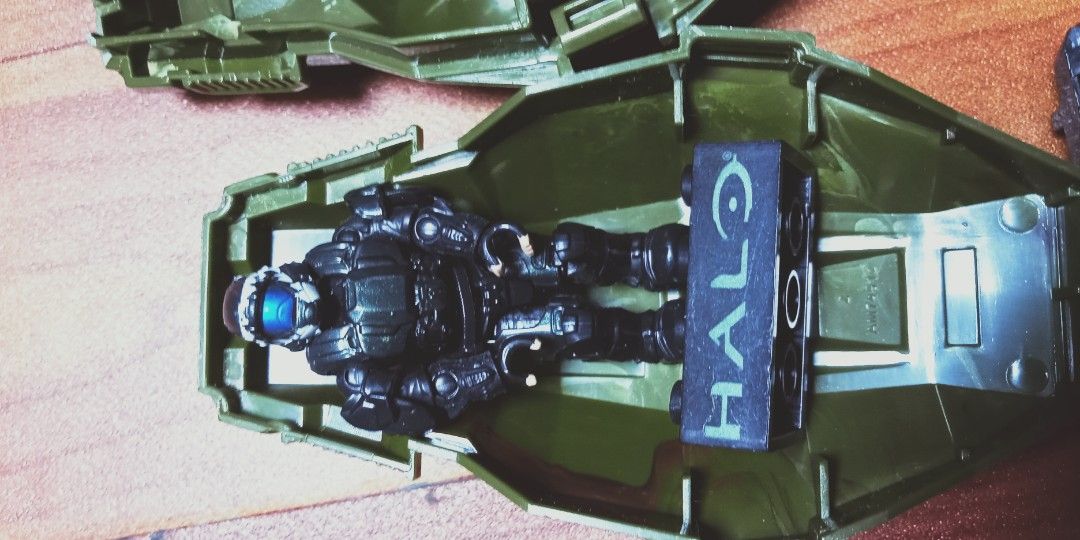 Mega Bloks Halo Drop Pod And ODST figure, Hobbies & Toys, Toys & Games ...