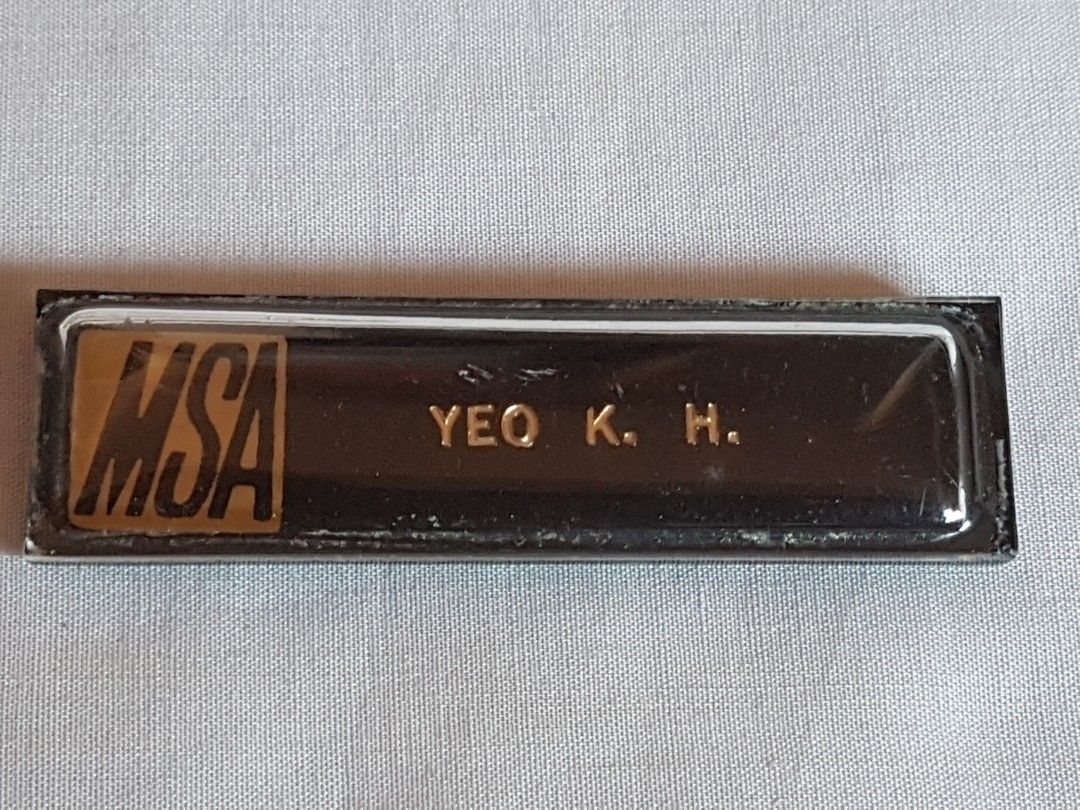 MSA Malaysia-Singapore Airlines Name Tag, Hobbies & Toys, Memorabilia ...