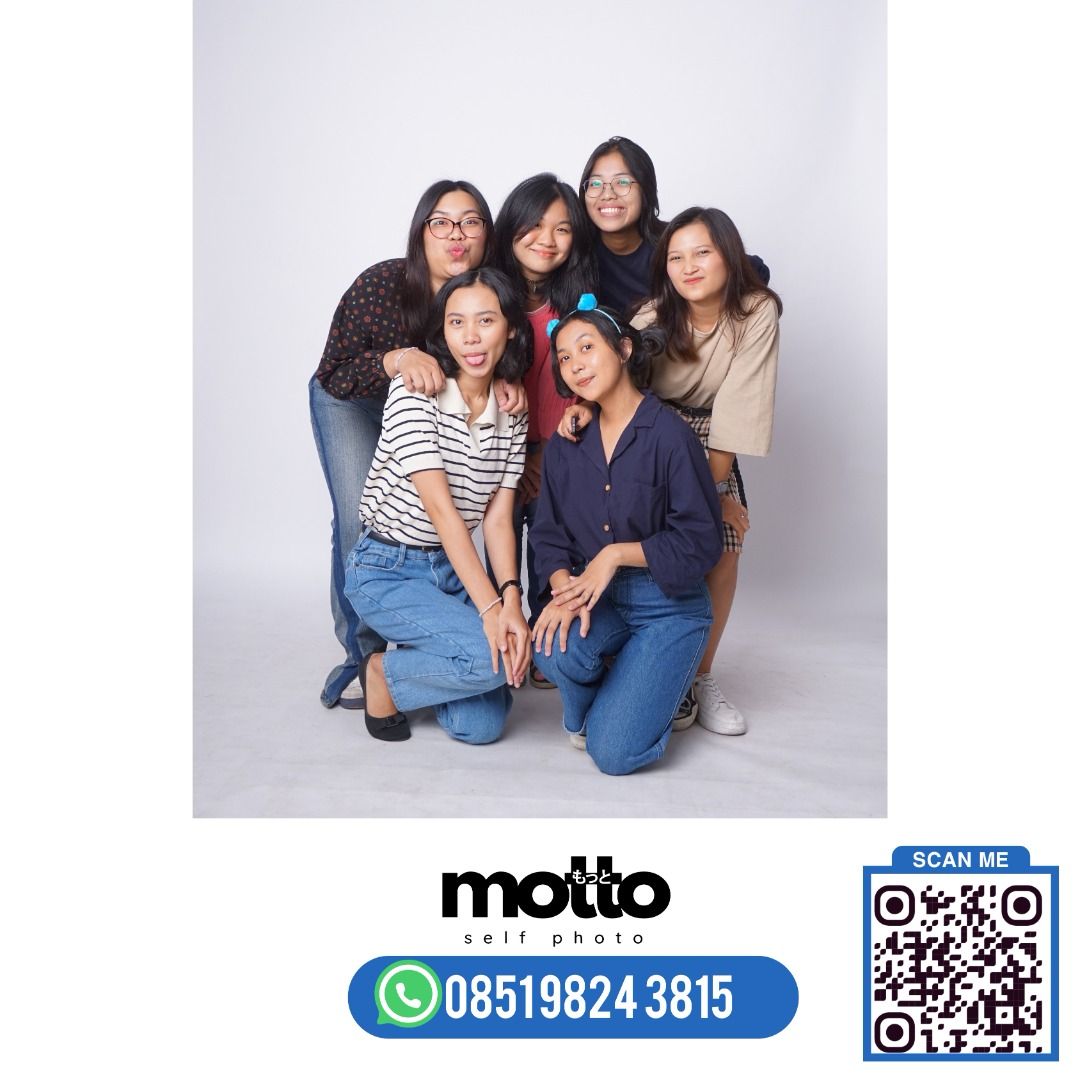 Self Studio Photoshoot Ideas Friends, Fotografi di Carousell
