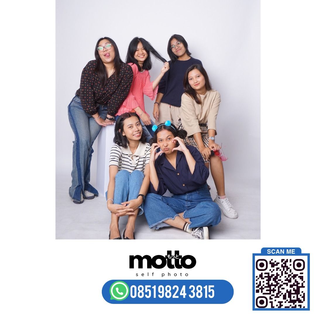Self Studio Photoshoot Ideas Friends, Fotografi di Carousell