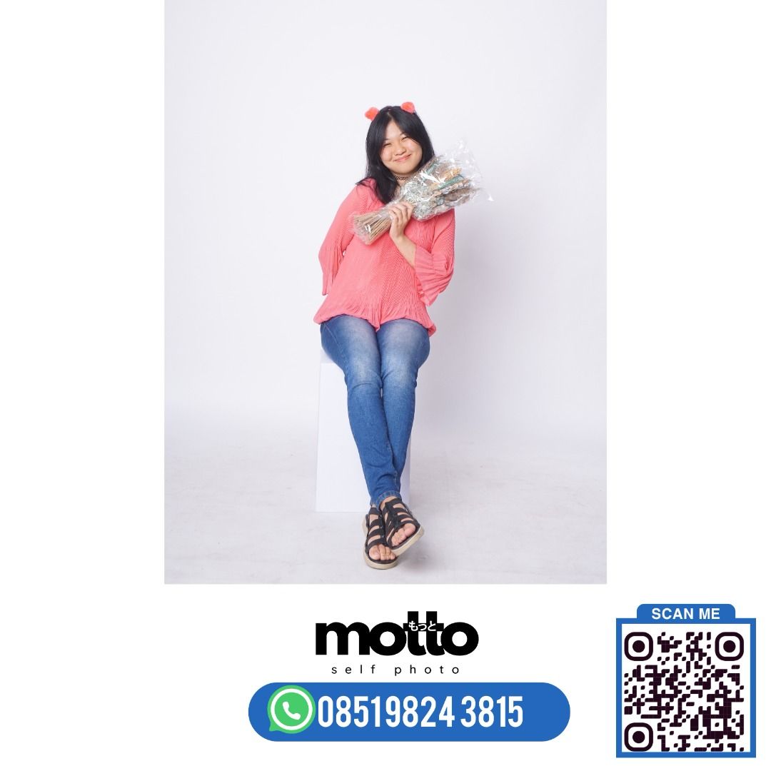 Self Studio Photoshoot Ideas Friends, Fotografi di Carousell