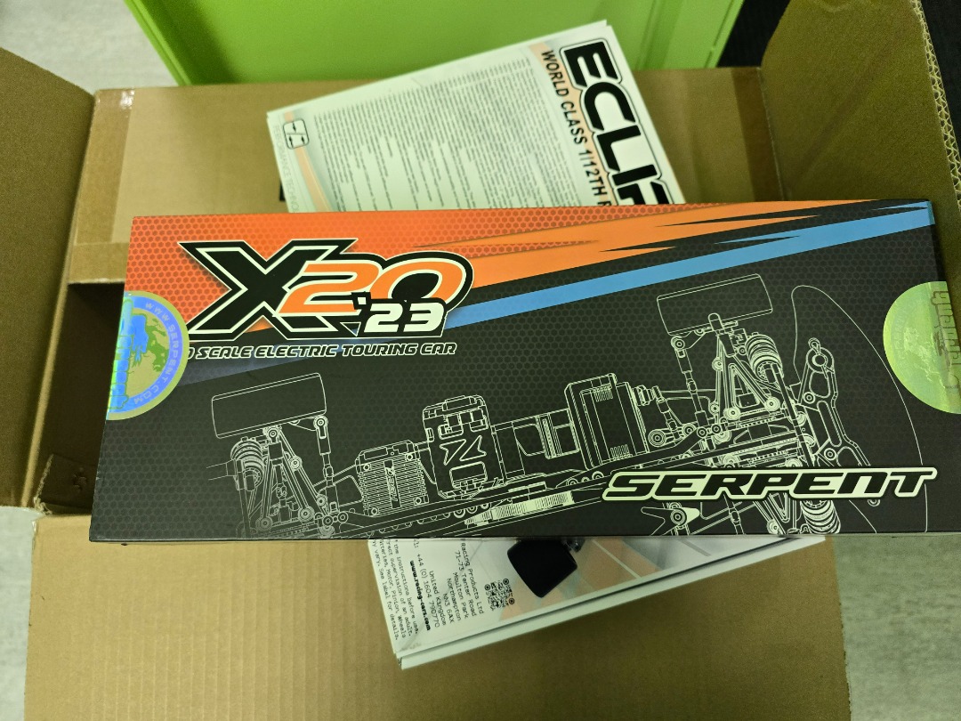 (RC Series) Brand new kit of Serpent X20'23 Carbon 1/10 EP car , 興趣及遊戲 ...
