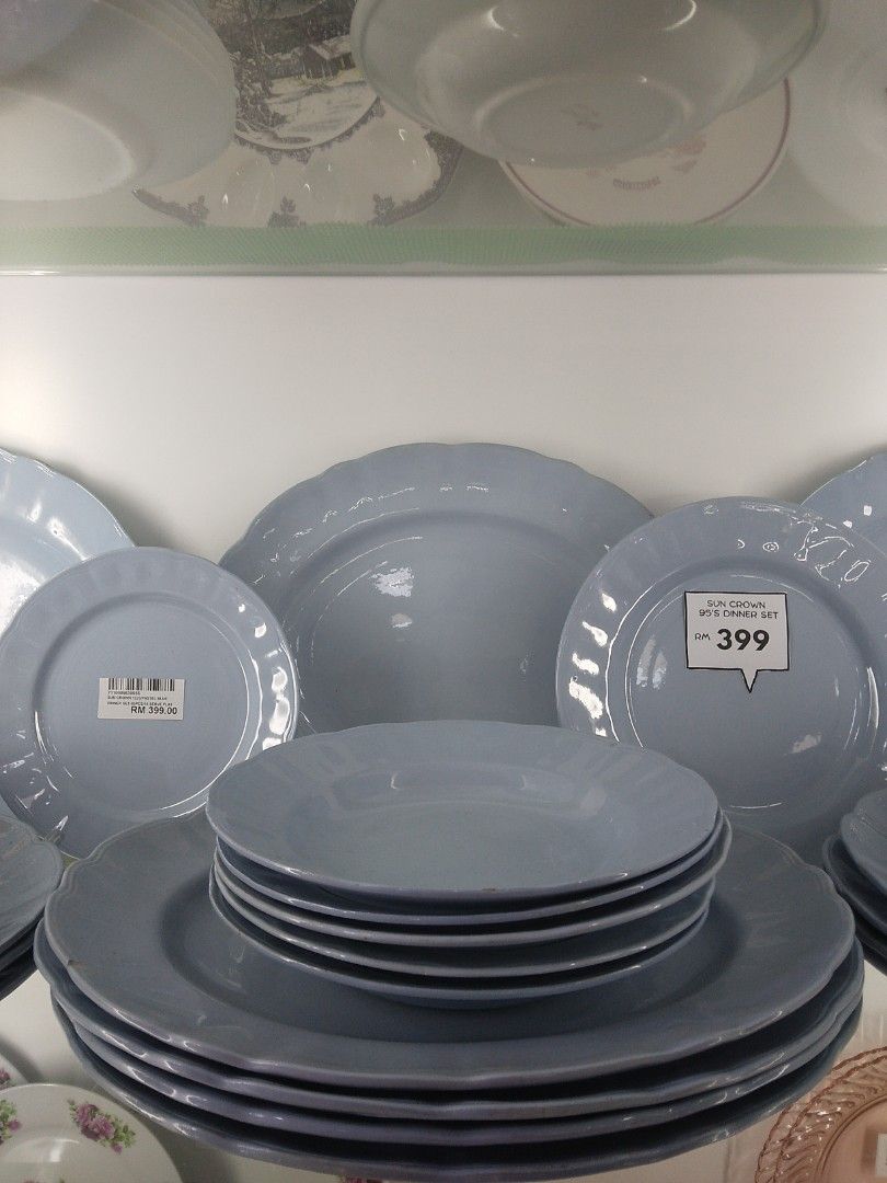 SUN CROWN DINNER SET, Furniture & Home Living, Kitchenware & Tableware ...