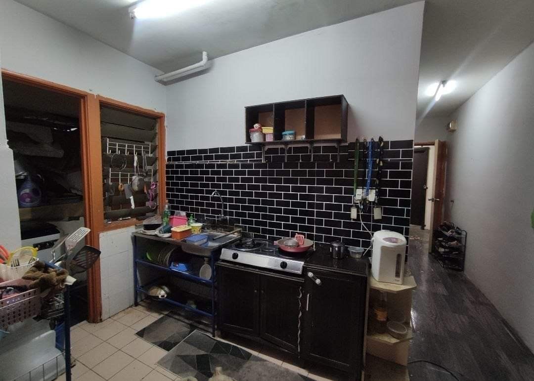 [TEPI LIFT] [BLOCK A] Flat Flora Damansara, Damansara Perdana, Property ...