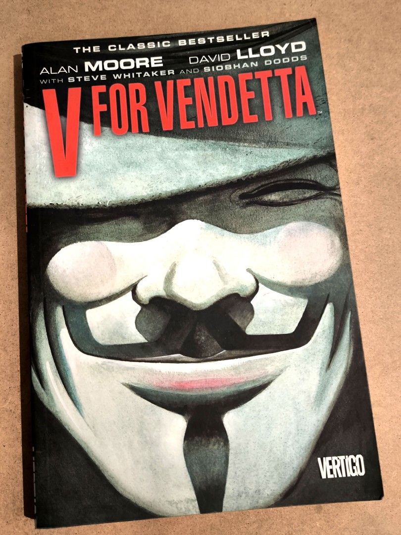 V For Vendetta Comic The Classic Bestseller Vertigo Book By Alan Moore ...