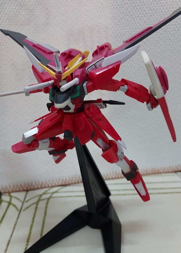 高達模型 擺設 Gundam Freedom Justice Destiny, 興趣及遊戲, 玩具 & 遊戲類 - Carousell