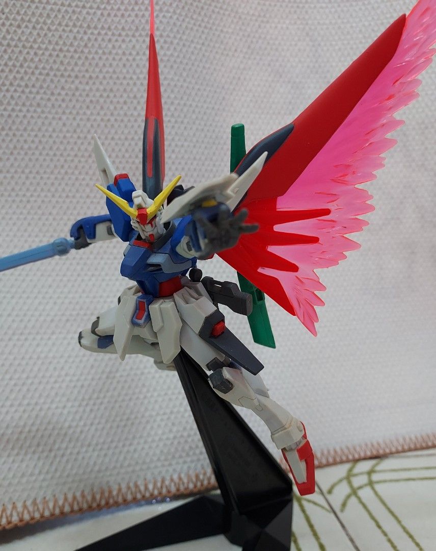 高達模型 擺設 Gundam Freedom Justice Destiny, 興趣及遊戲, 玩具 & 遊戲類 - Carousell