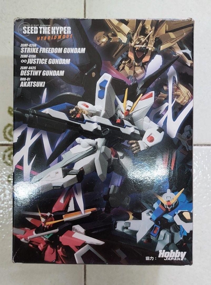 高達模型 擺設 Gundam Freedom Justice Destiny, 興趣及遊戲, 玩具 & 遊戲類 - Carousell
